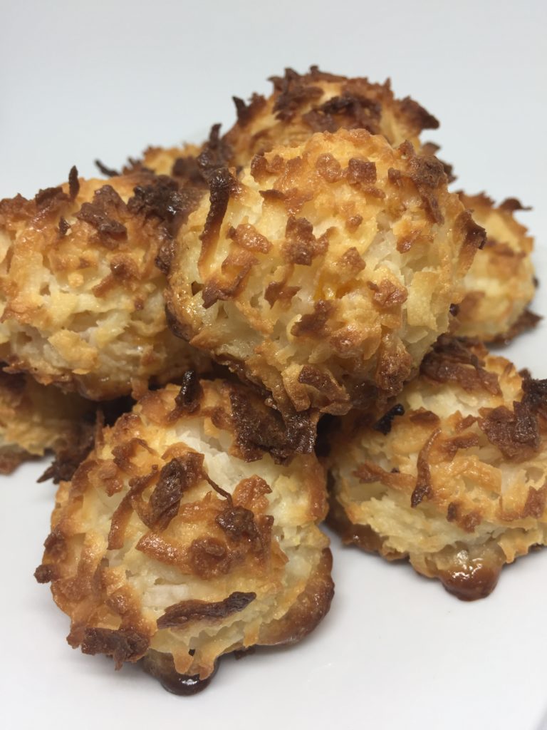 Mango Coconut Macaroons - Mrs. Island Breeze Mango Coconut Macaroons - Mrs. Island Breeze